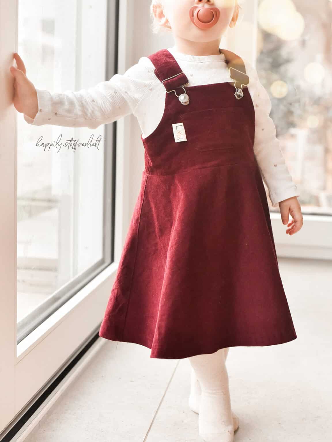Schnittmuster Twirly Latz - Latzkleid für Kinder | Schleiferlwerk